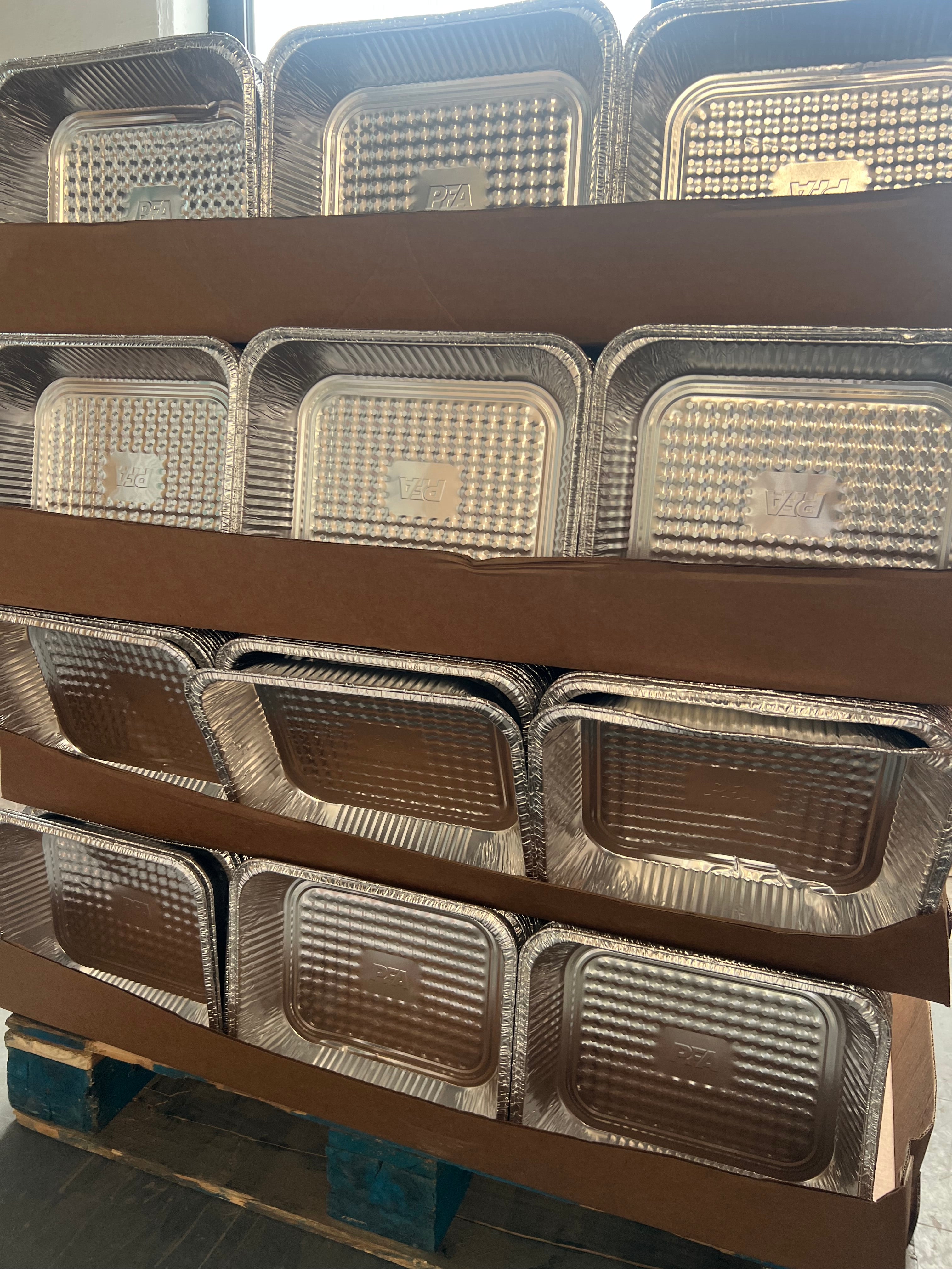 1950 PFA Deep Pan - Medium Deep Pallet Display – Go Direct Foods Distro.